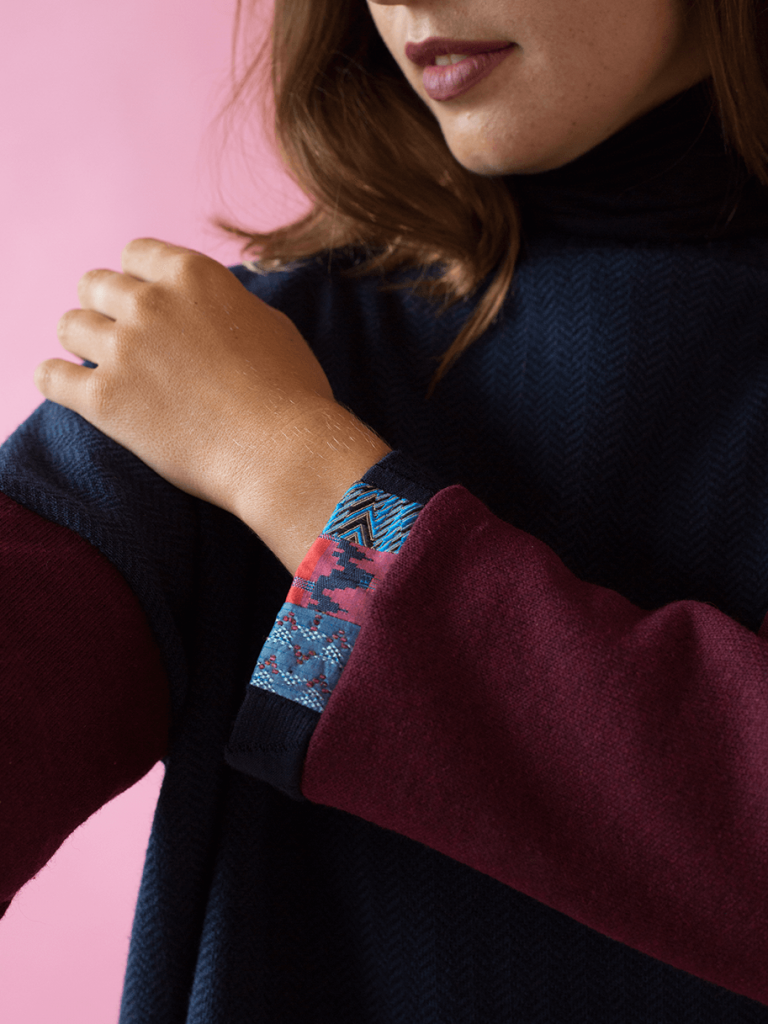 Box Jumper in Grey x Tassel – Antiform