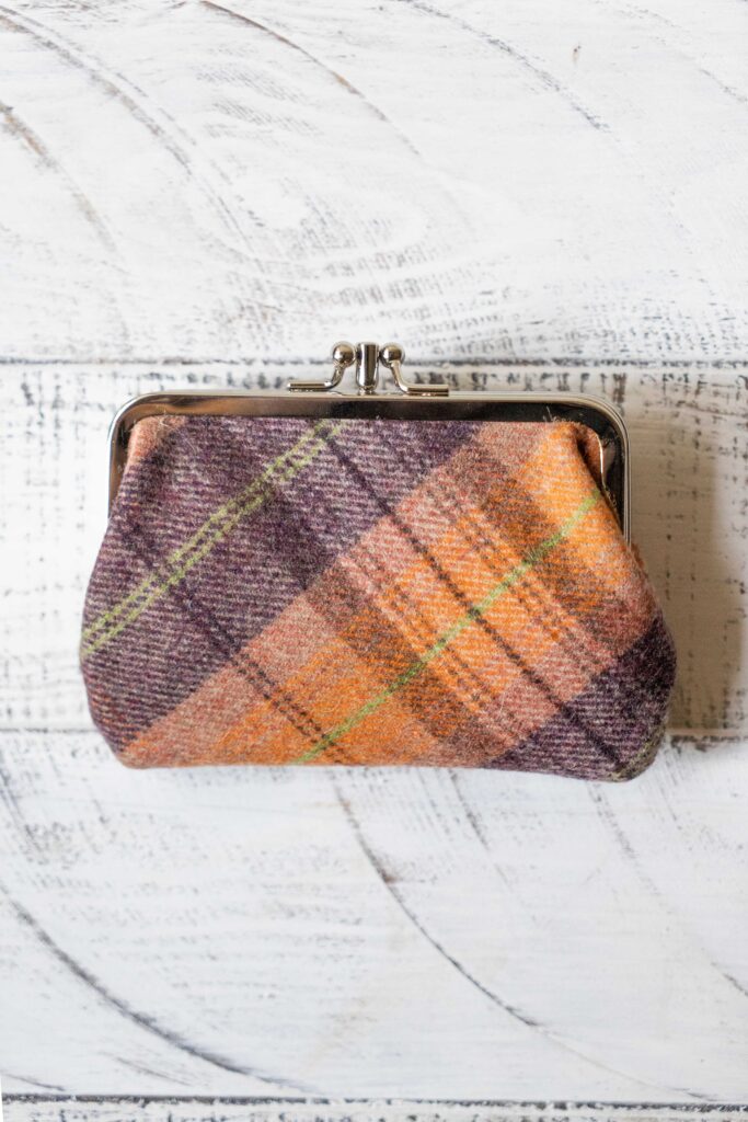 Yorkshire Tweed Purse – Antiform
